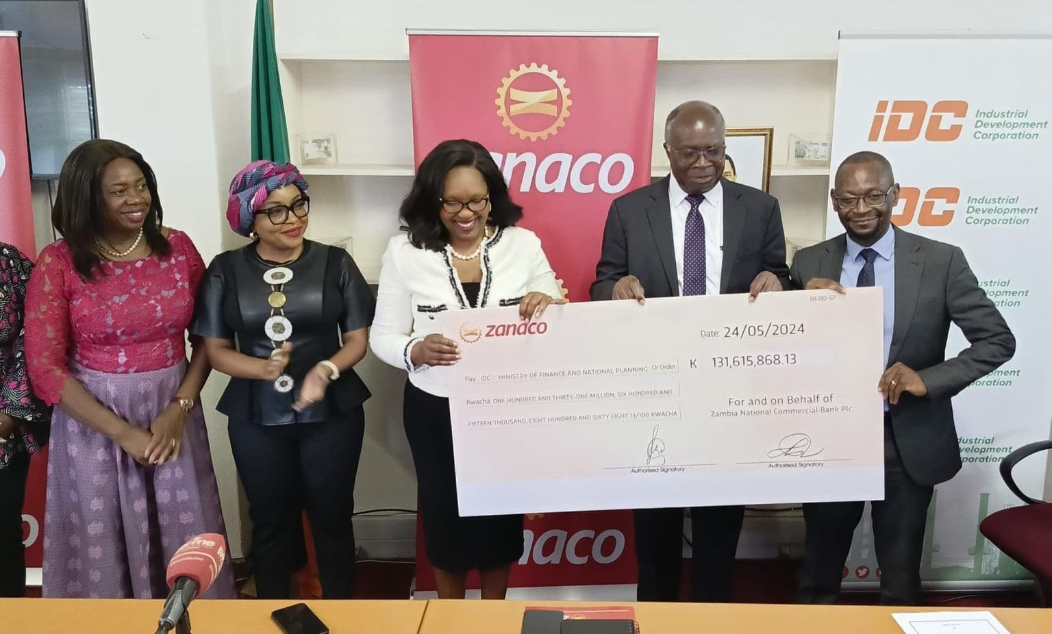 ZANACO HANDS OVER HEFTY DIVIDEND CHEQUE – Industrial Development ...